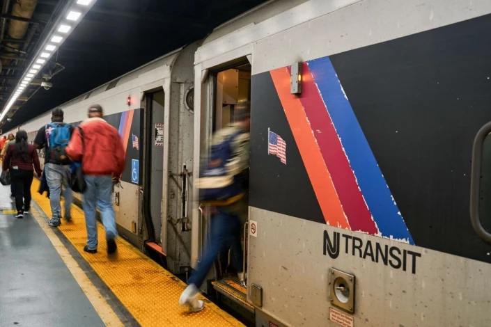 Train ticket prices to "MetLife" stadium to rise sharply ahead of the ...