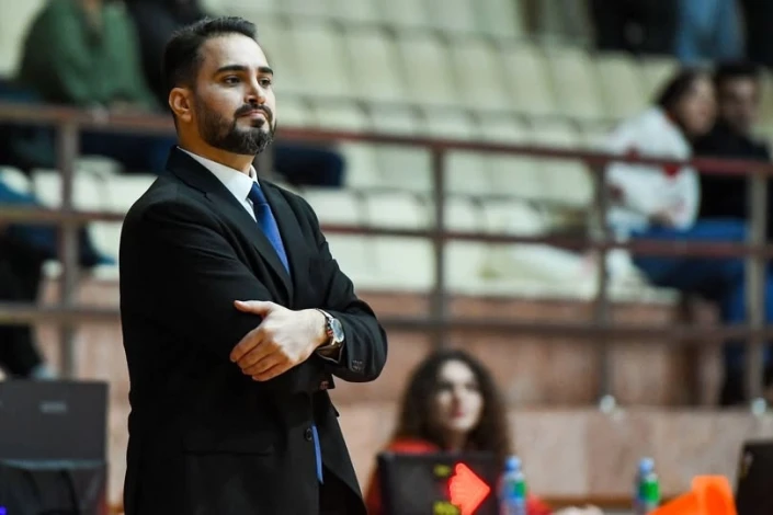"Ganja" head coach talks about the difficulty of being a team in a ...