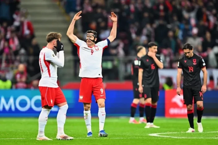 Robert Lewandowski reaches 89 goals for his national team | Latest ...