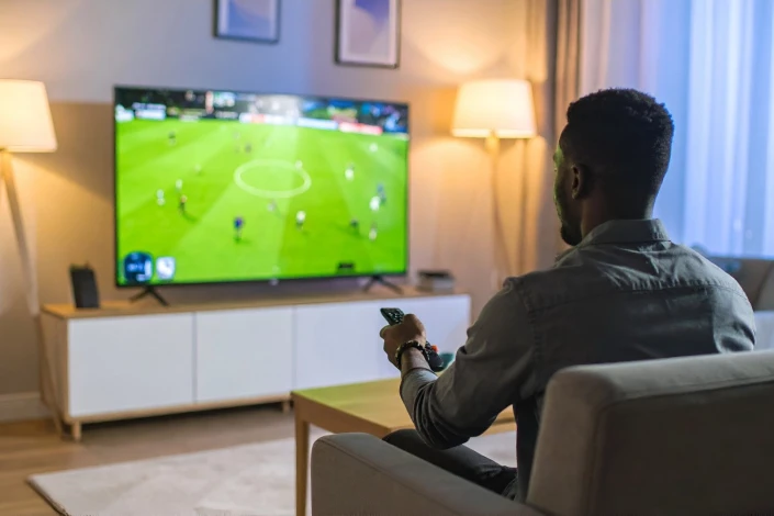 Football matches to be broadcast live on TV channels on February 1 ...