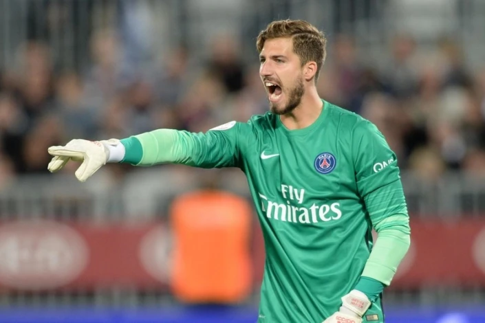 Kevin Trapp back in a Paris club after PSG! | Latest sports news in one ...